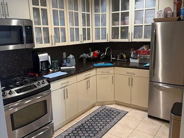 Luxury 4 room Detached House for rent in Queensbridge Houses, United States