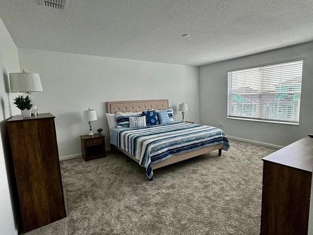 Luxury 6 Bedroom Retreat