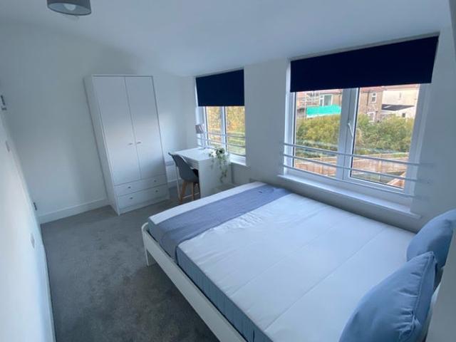 Luxury 6 Bedroom Shared House for Group