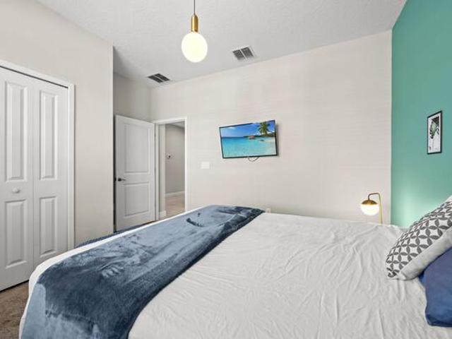 Luxury 8BR Villa near Disney, Universal & SeaWorld