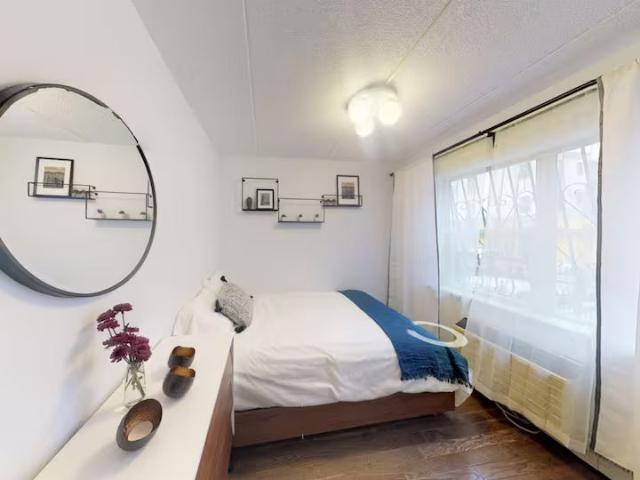 Luxury Apt with Gym, Rooftop & Backyard