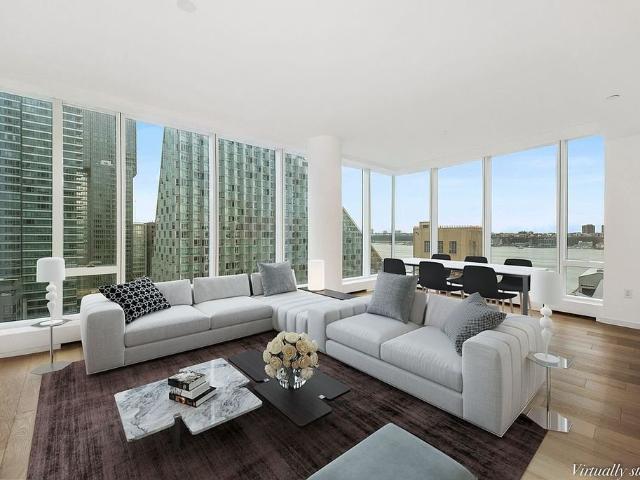 Luxury apartment complex for rent in 1 West End Avenue, New York
