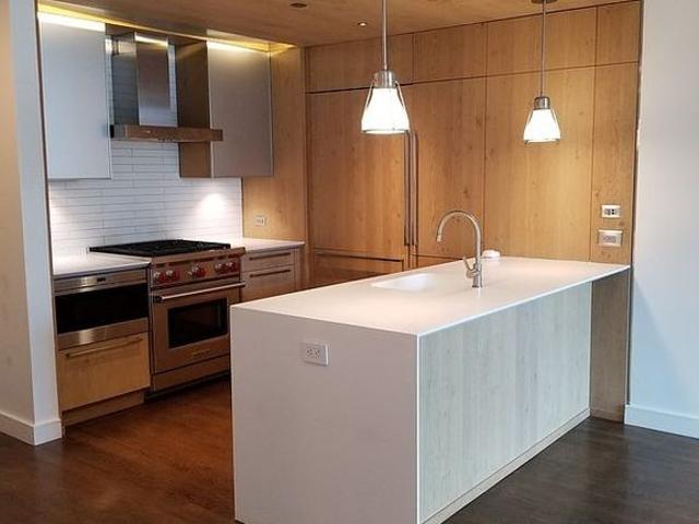 Luxury apartment complex for rent in 211 East 13th Street, New York