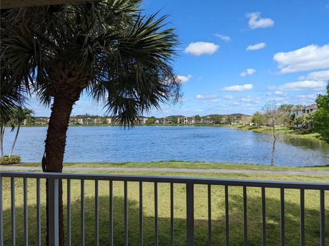Luxury apartment complex for rent in Coconut Creek, United States