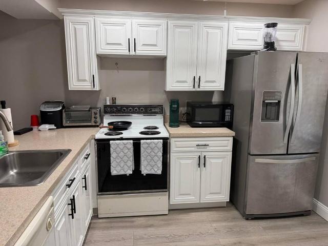 Luxury apartment complex for rent in Coconut Creek, Florida