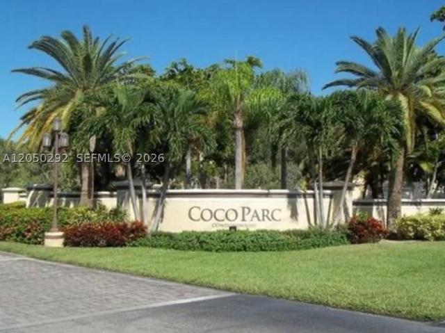 Luxury apartment complex for rent in Coconut Creek, Florida