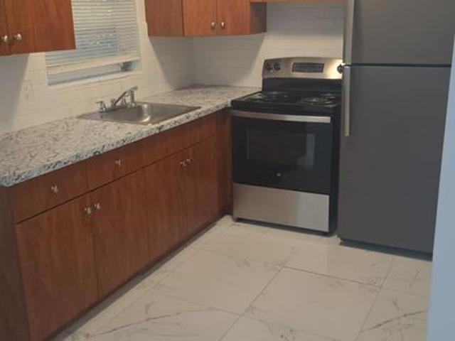 Luxury apartment complex for rent in Cooper City, Florida