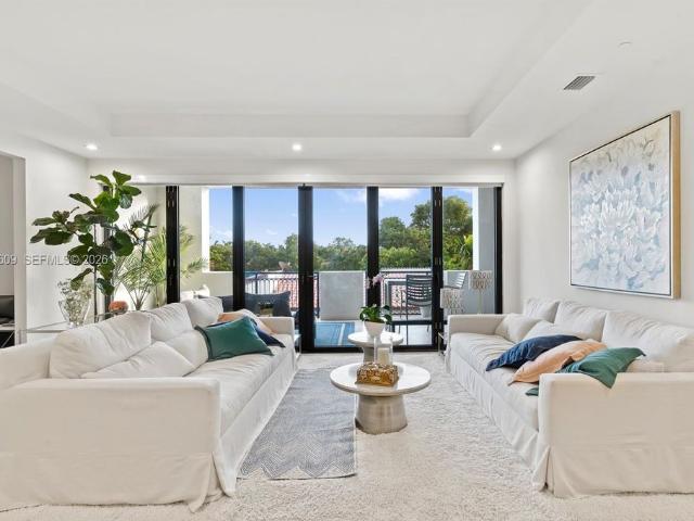Luxury apartment complex for rent in Coral Gables, Florida