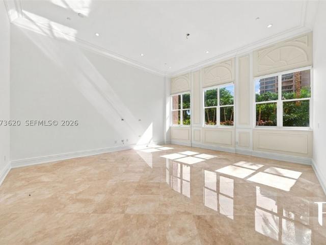 Luxury apartment complex for rent in Coral Gables, Florida