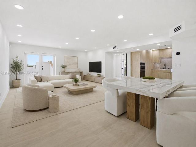 Luxury apartment complex for rent in Coral Gables, Florida
