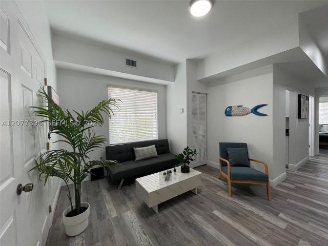 Luxury apartment complex for rent in Coral Gables, Florida