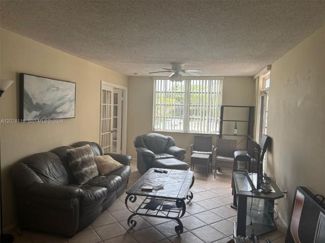 Luxury apartment complex for rent in Coral Gables, United States