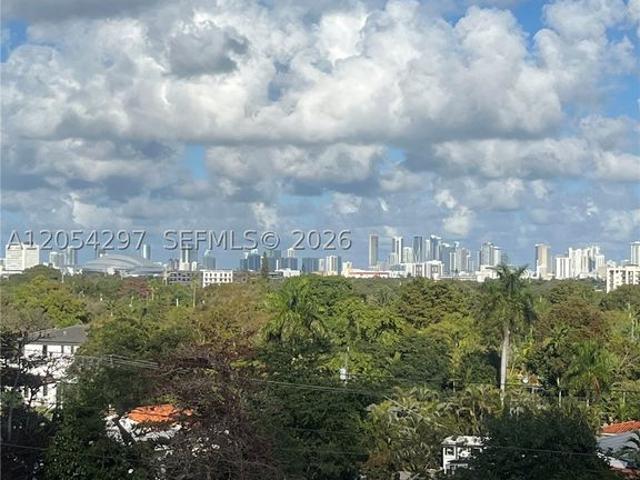 Luxury apartment complex for rent in Coral Gables, United States