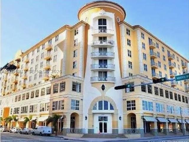 Luxury apartment complex for rent in Coral Gables, United States