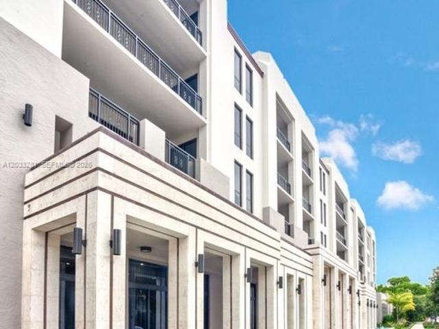 Luxury apartment complex for rent in Coral Gables, United States