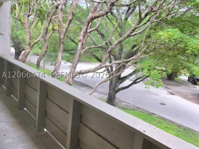 Luxury apartment complex for rent in Coral Gables, United States