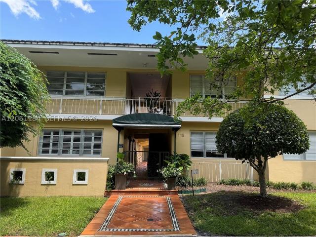 Luxury apartment complex for rent in Coral Gables, United States