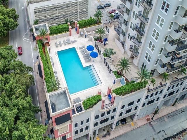 Luxury apartment complex for rent in Coral Gables, United States