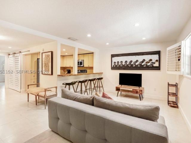 Luxury apartment complex for rent in Coral Gables, United States