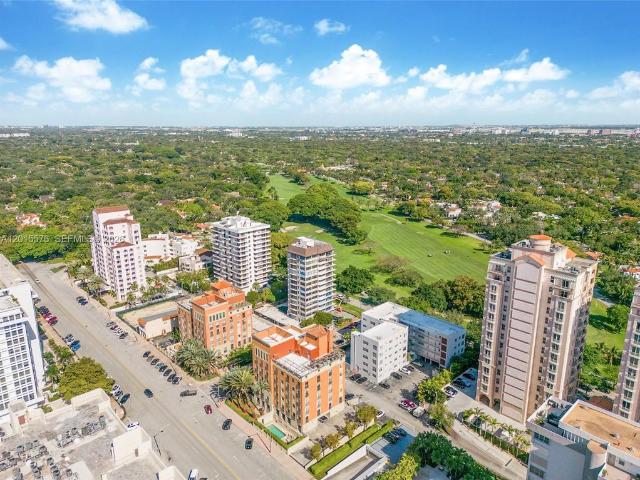 Luxury apartment complex for rent in Coral Gables, United States