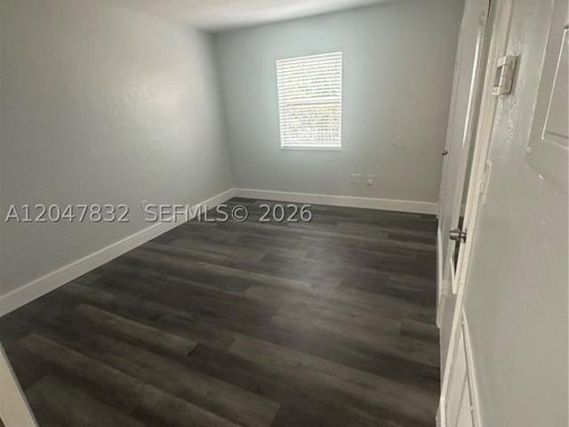 Luxury apartment complex for rent in Coral Gables, United States
