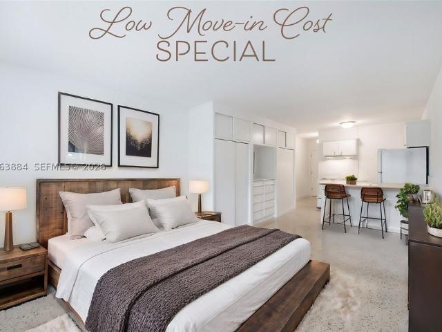 Luxury apartment complex for rent in Coral Gables, United States