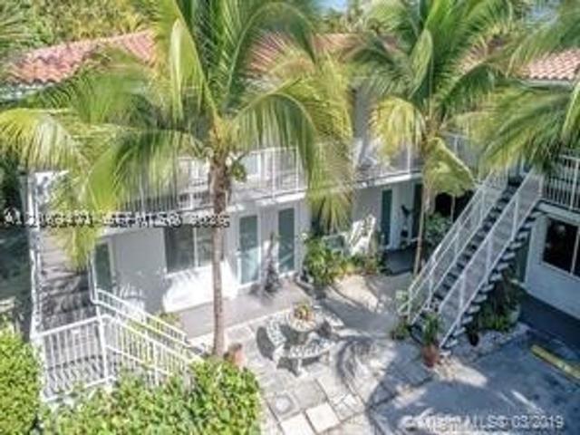 Luxury apartment complex for rent in Coral Gables, United States