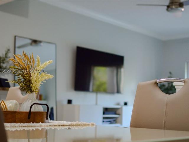 Luxury apartment complex for rent in Coral Springs, United States