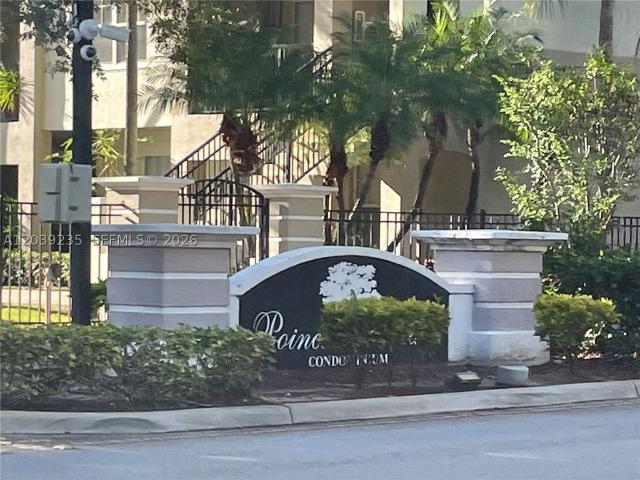 Luxury apartment complex for rent in Coral Springs, United States