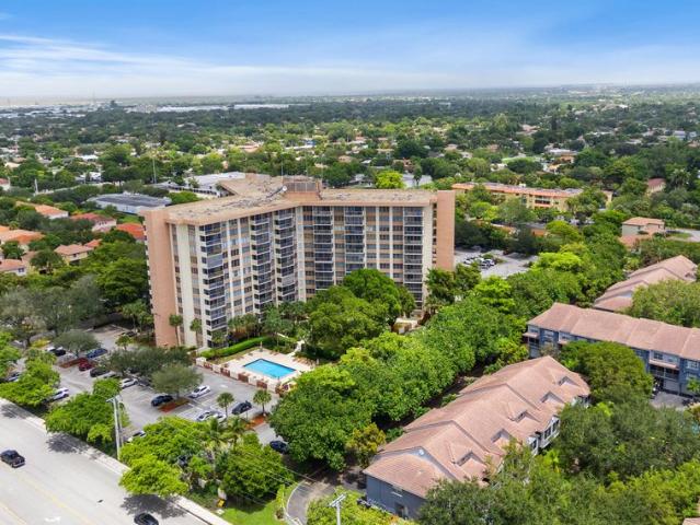 Luxury apartment complex for rent in Coral Springs, Florida