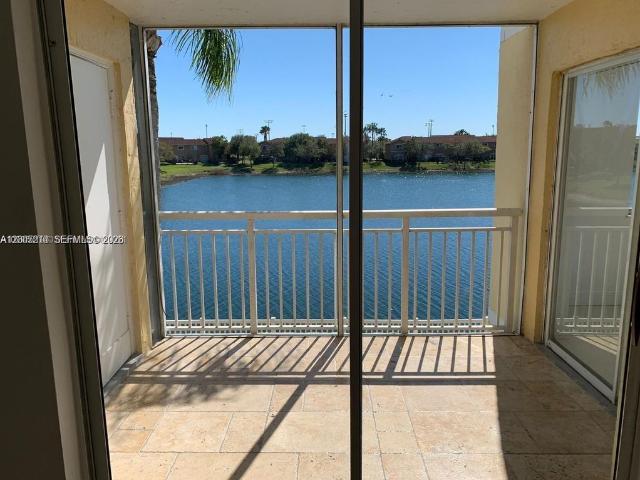 Luxury apartment complex for rent in Cutler Bay, Florida