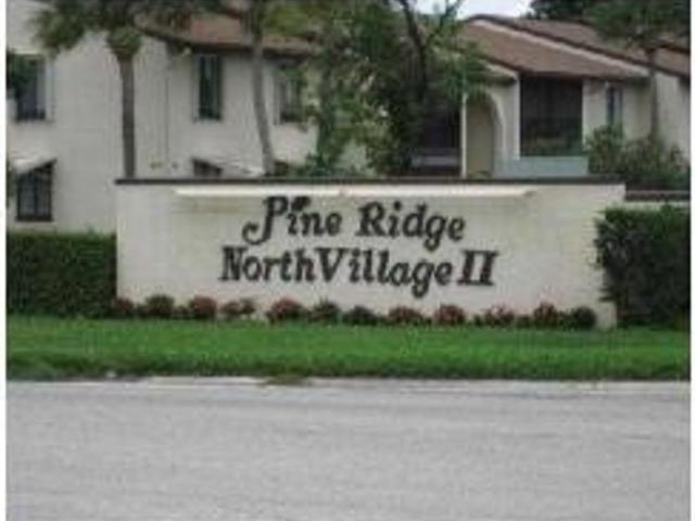 Luxury apartment complex for rent in Aventura, Florida