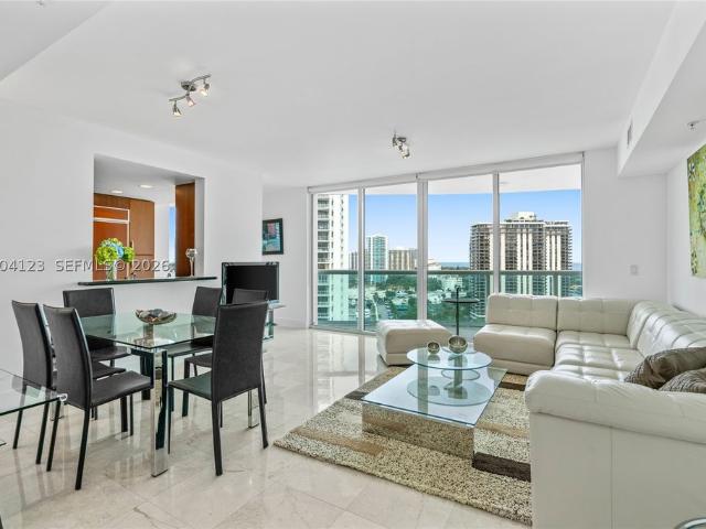 Luxury apartment complex for rent in Aventura, United States