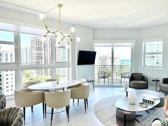 Luxury apartment complex for rent in Aventura, United States