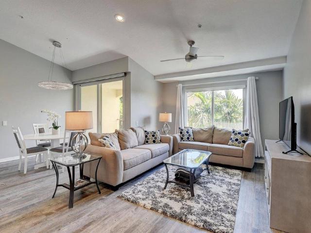 Luxury apartment complex for rent in Boynton Beach, United States