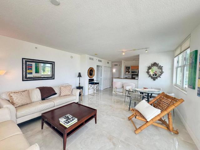 Luxury apartment complex for rent in Boynton Beach, Florida