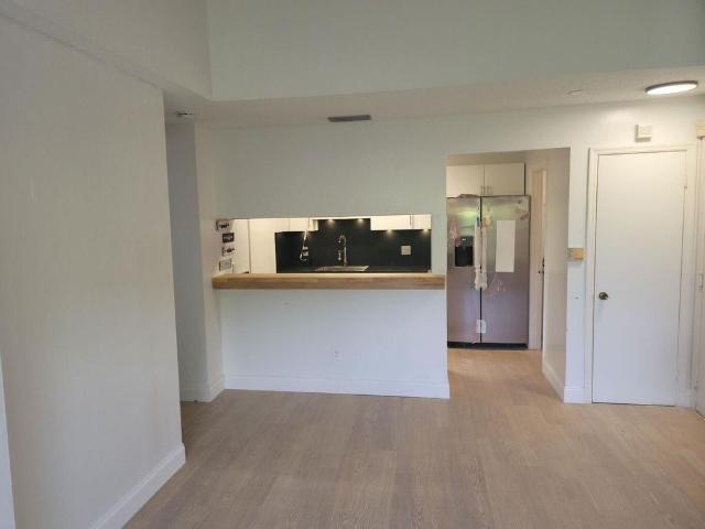 Luxury apartment complex for rent in Boynton Beach, Florida