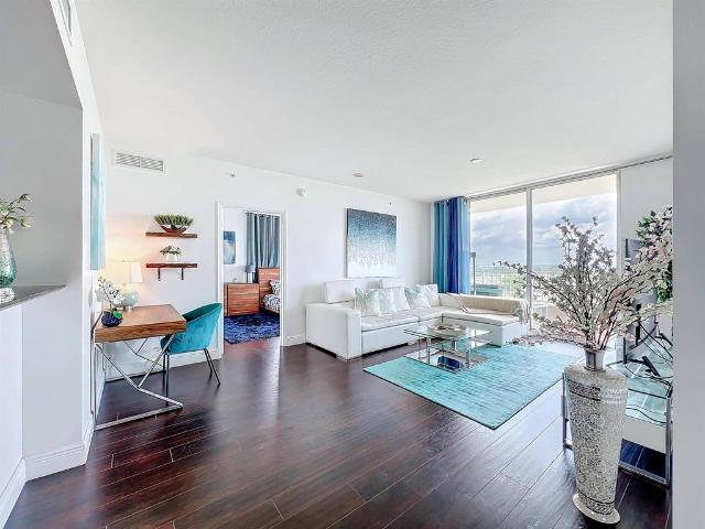 Luxury apartment complex for rent in Boynton Beach, Florida