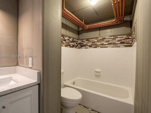Luxury apartment complex for rent in Boca Raton, United States