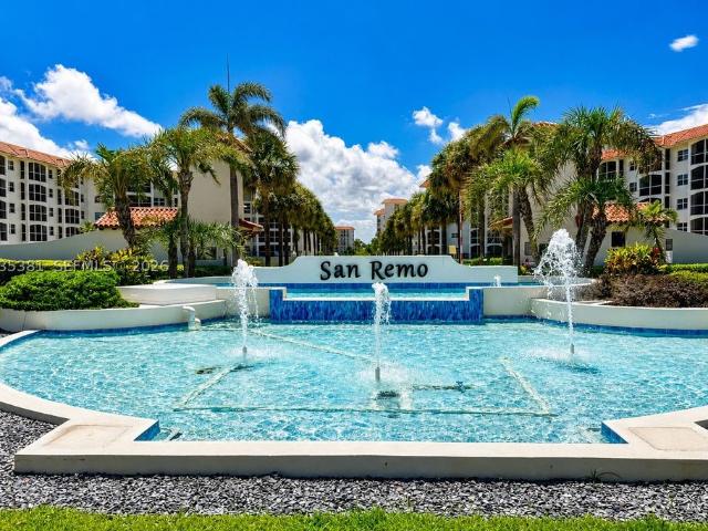 Luxury apartment complex for rent in Boca Raton, United States