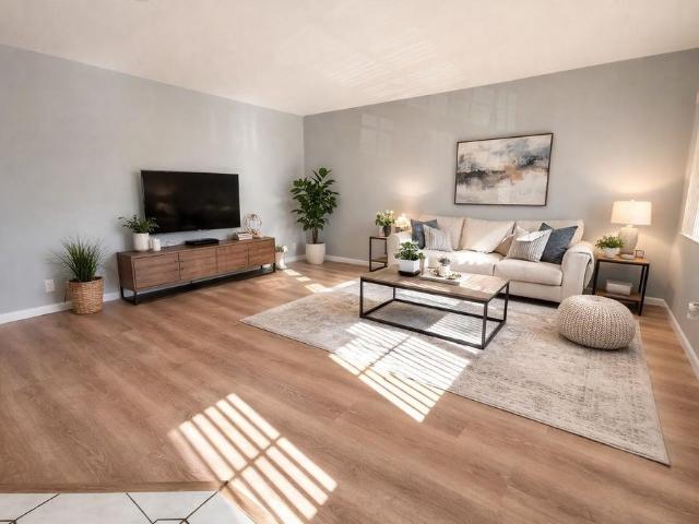 Luxury apartment complex for rent in Boca Raton, United States