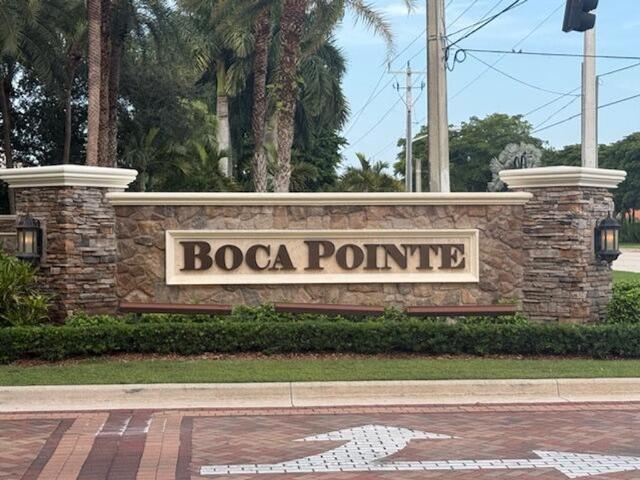 Luxury apartment complex for rent in Boca Raton, United States