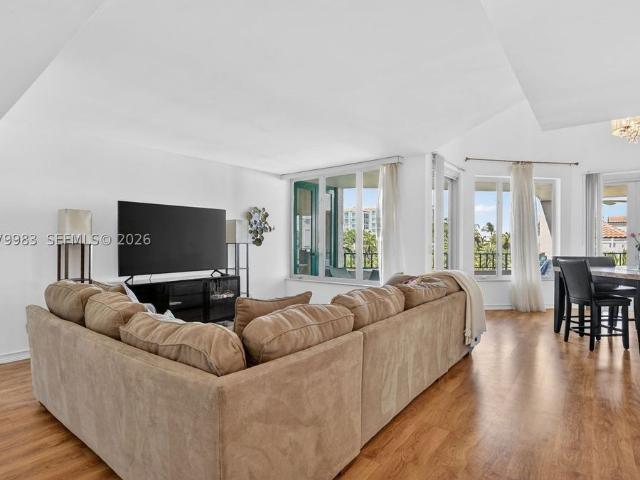 Luxury apartment complex for rent in Boca Raton, Florida