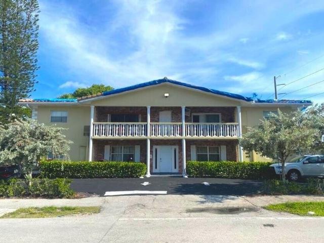 Luxury apartment complex for rent in Boca Raton, United States