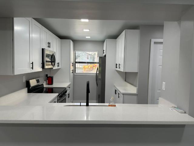 Luxury apartment complex for rent in Boca Raton, Florida