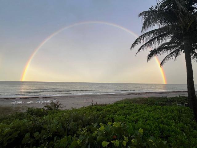 Luxury apartment complex for rent in Boca Raton, Florida