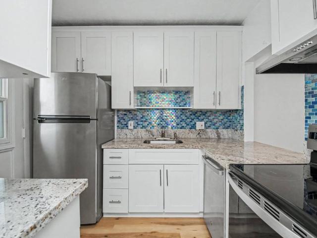 Luxury apartment complex for rent in Boca Raton, Florida