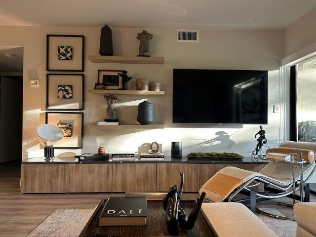 Luxury apartment complex for rent in Boca Raton, Florida