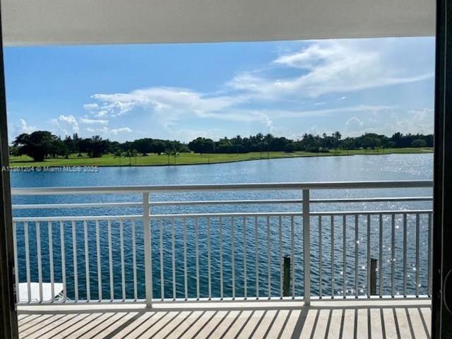 Luxury apartment complex for rent in Bay Harbor Islands, Florida
