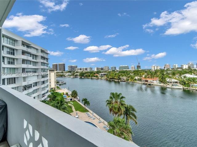 Luxury apartment complex for rent in Bay Harbor Islands, Florida